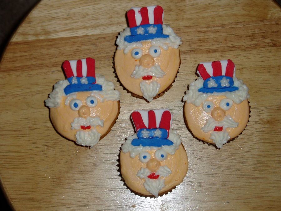 Uncle Sam Cupcakes - CakeCentral.com