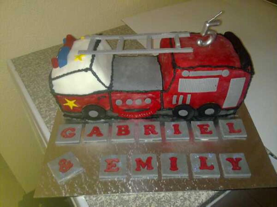 Fire Engine - CakeCentral.com