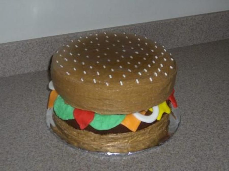 Memorial Day Cheeseburger Cake - CakeCentral.com