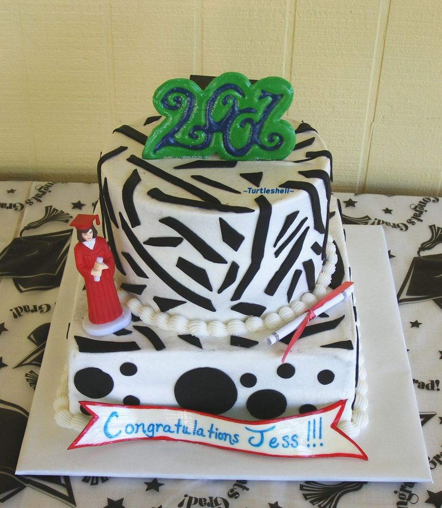 Jessica's Graduation` - CakeCentral.com