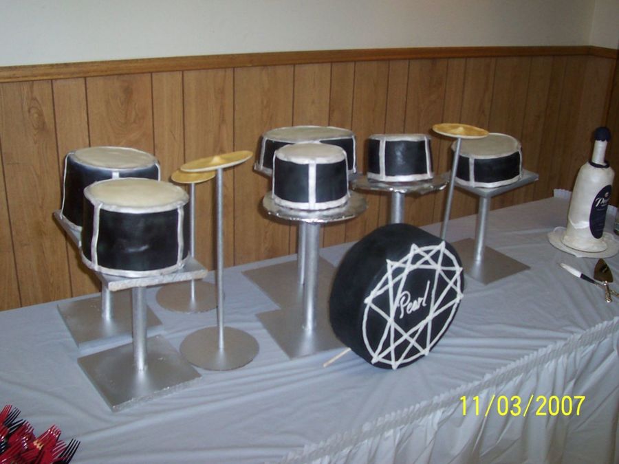 3D Drum Set - CakeCentral.com