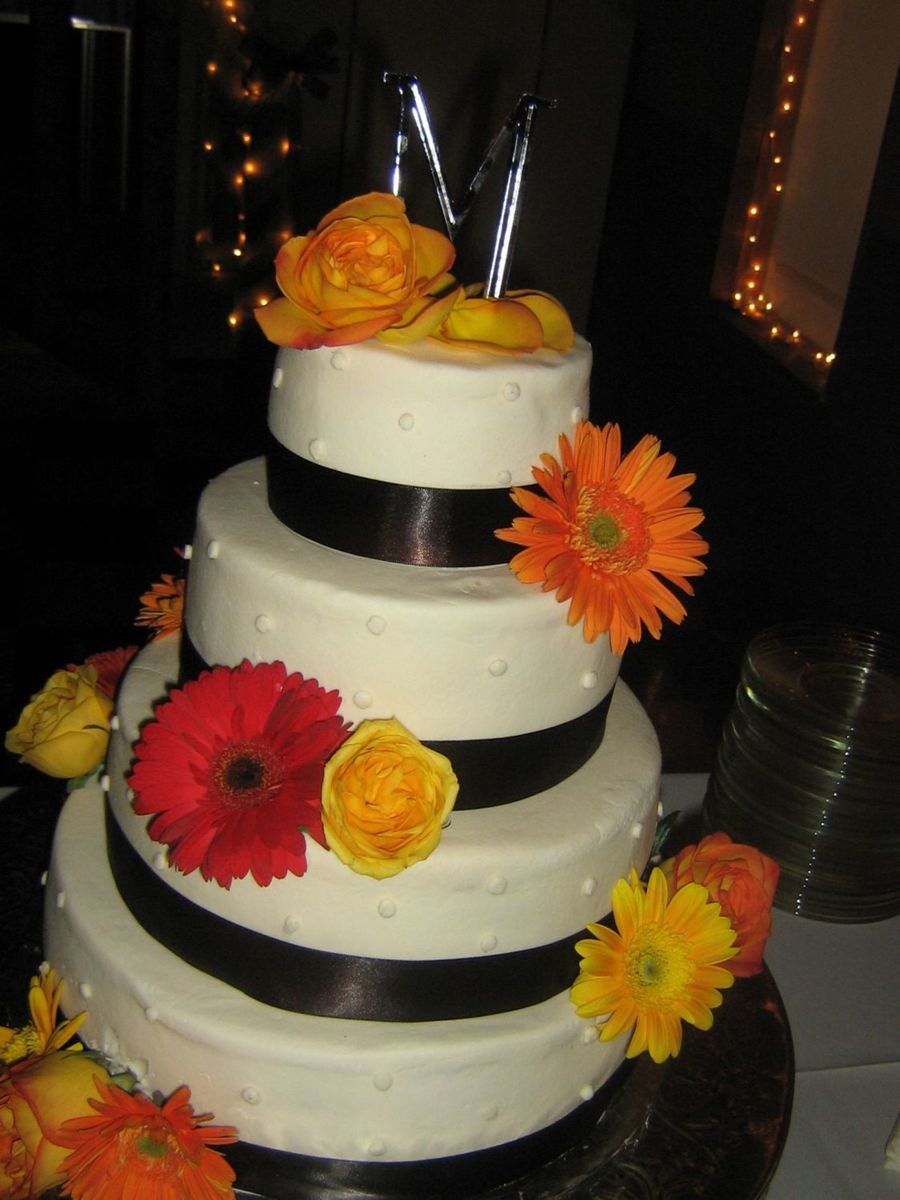 Gerber Daisy Fall Colors - CakeCentral.com