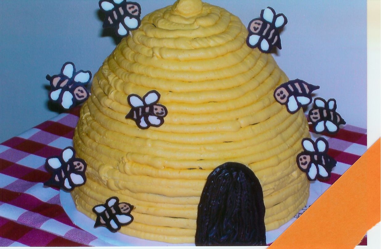 Beehive - CakeCentral.com