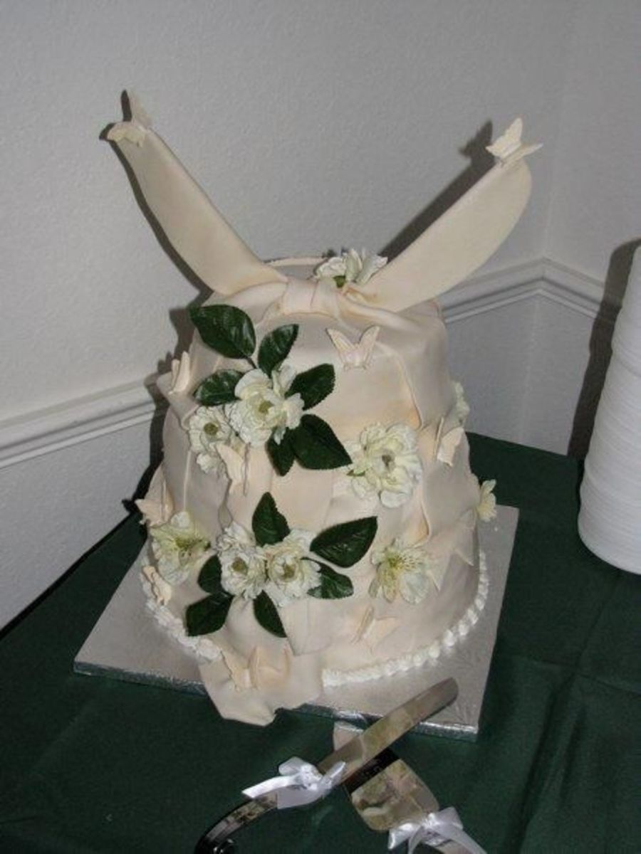 2Nd Ever Wedding Cake - CakeCentral.com