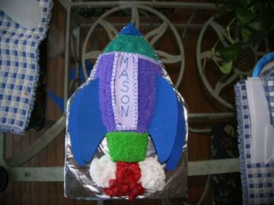 Rocket Ship - CakeCentral.com