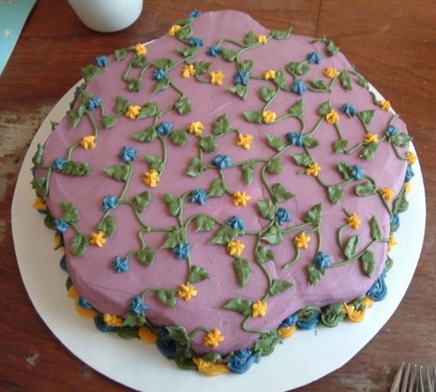Flowering Vine Cake - CakeCentral.com