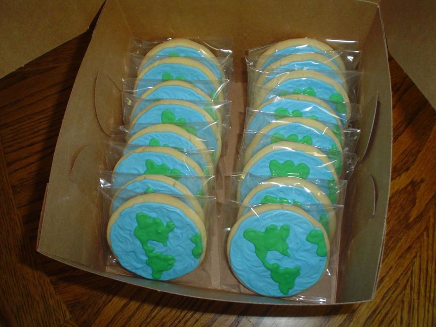 Planet Earth Cookies - CakeCentral.com