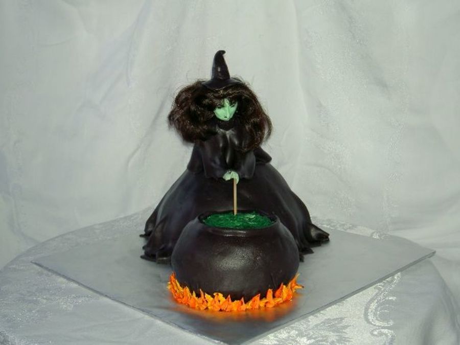 Halloween Witch At Cauldron - CakeCentral.com