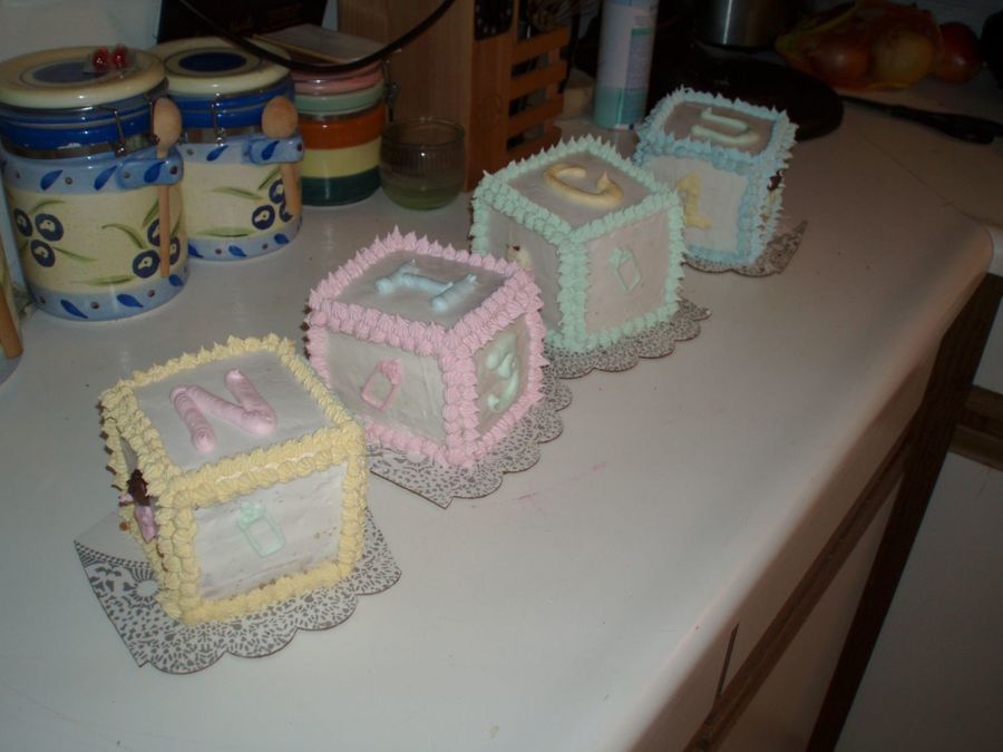 P1010184.jpg - CakeCentral.com