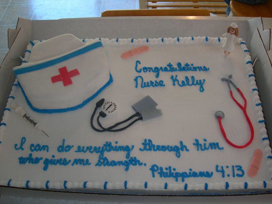 Nursing School Graduation - CakeCentral.com