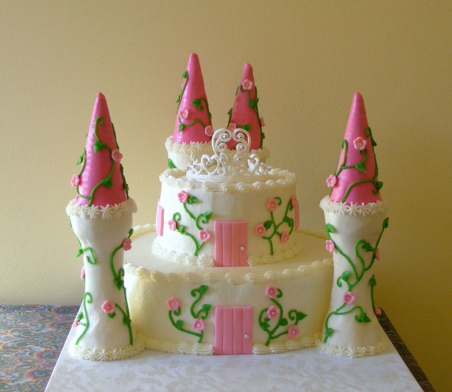 Castle Cake - CakeCentral.com