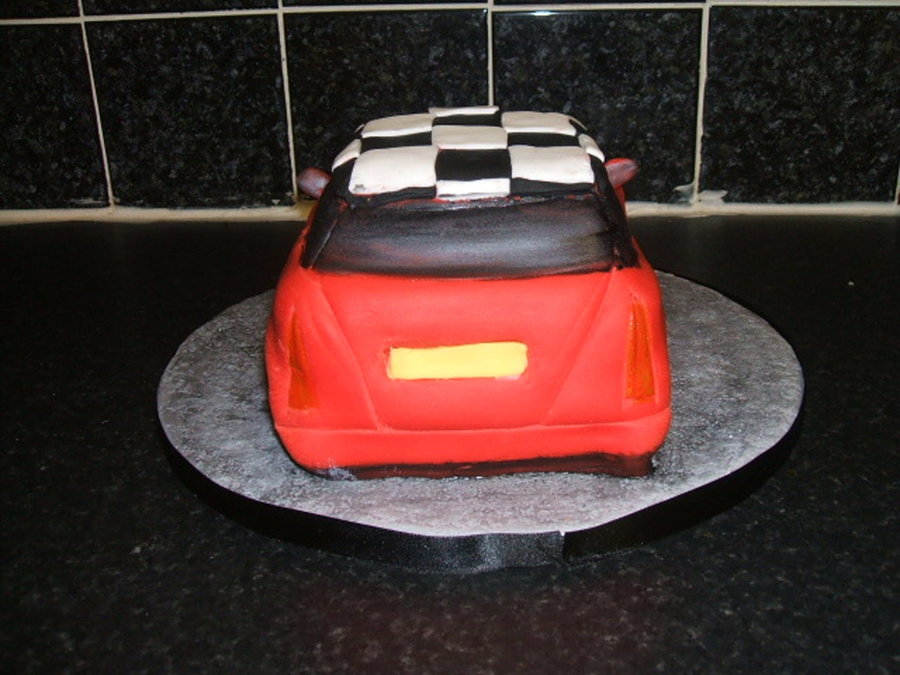 Mini Car Cake - CakeCentral.com