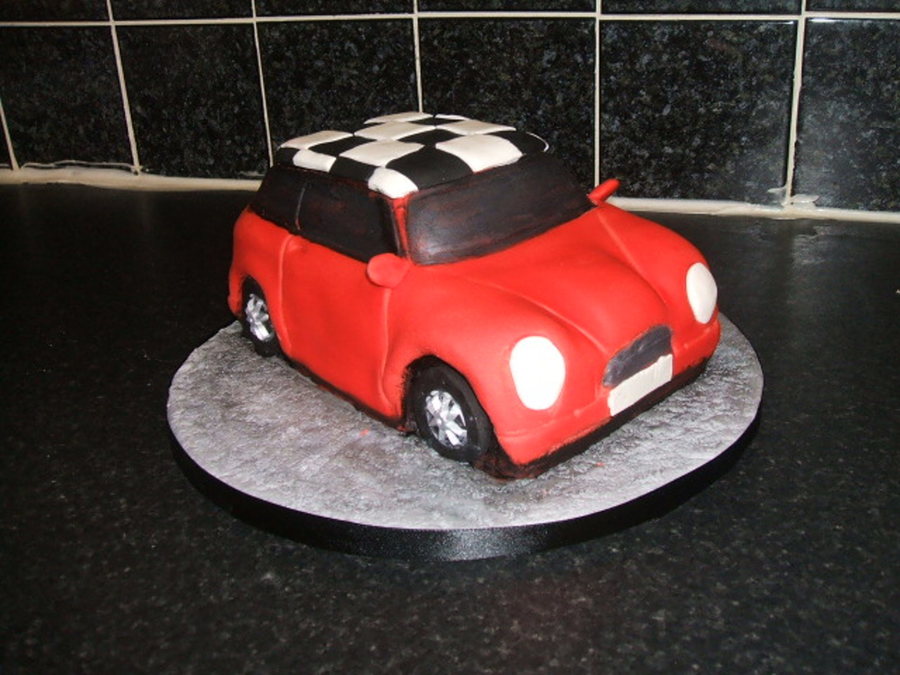 Mini Car Cake - CakeCentral.com