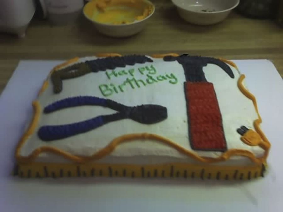 Tool Cake - CakeCentral.com