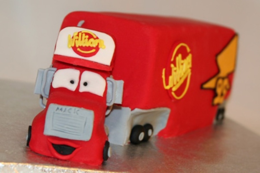 Mack From Cars :-) - CakeCentral.com