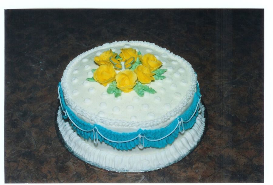 Yellow Butterfly Cake - CakeCentral.com