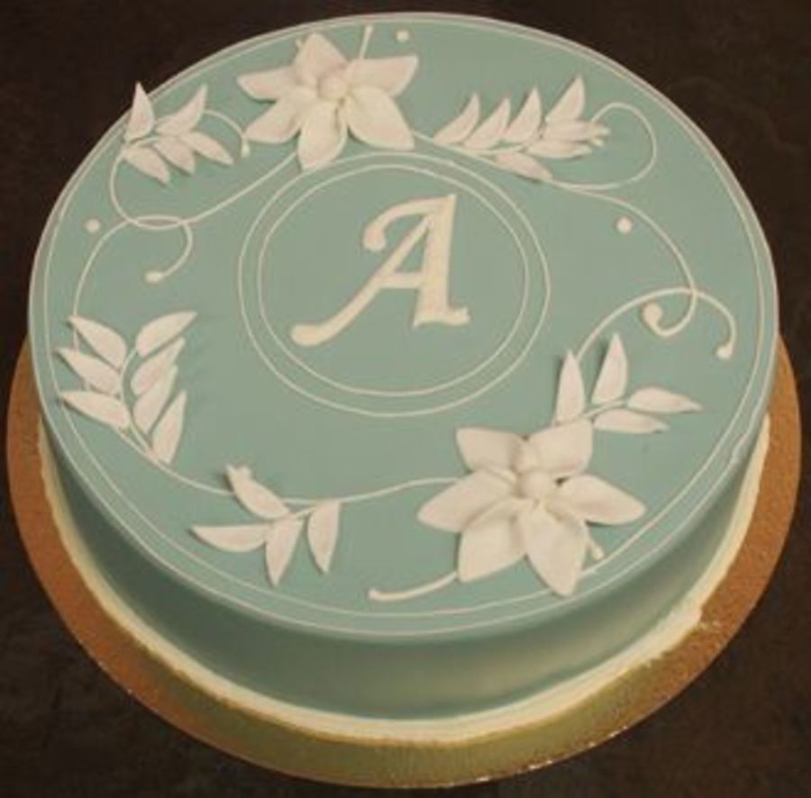 Classy Monogram - CakeCentral.com