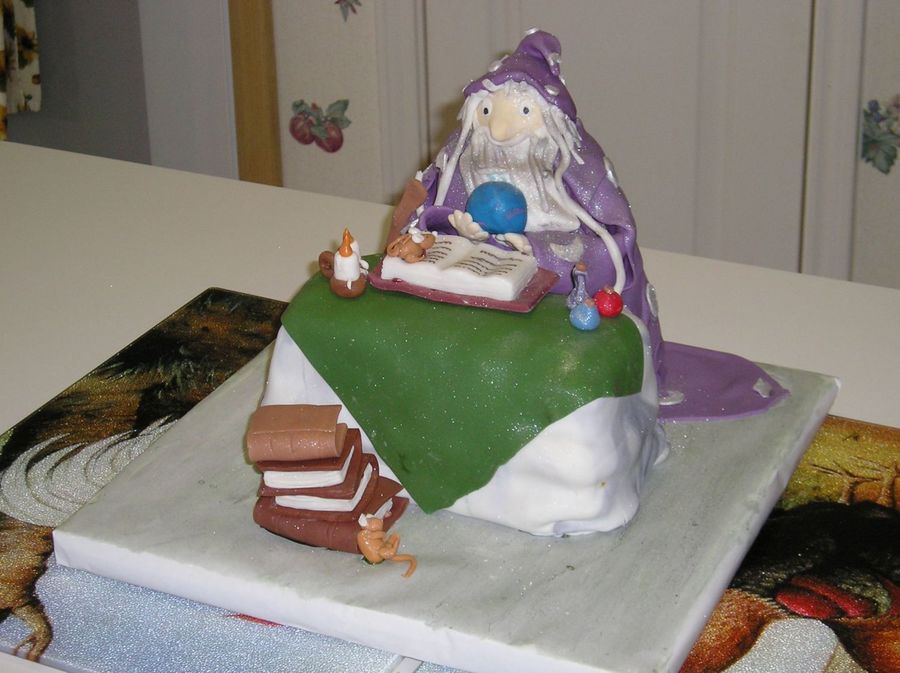 Wizard - CakeCentral.com