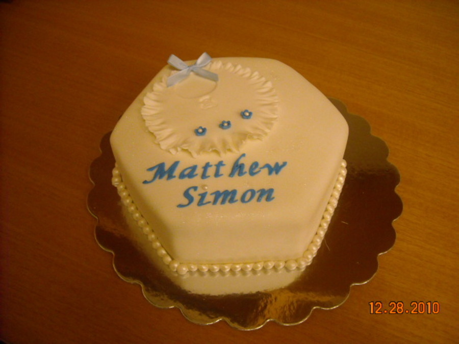 Bib Cake - CakeCentral.com