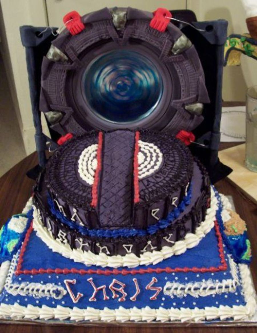 Stargate Cake - CakeCentral.com