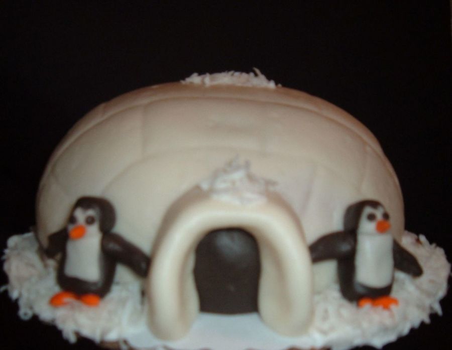 Igloo Cake - CakeCentral.com
