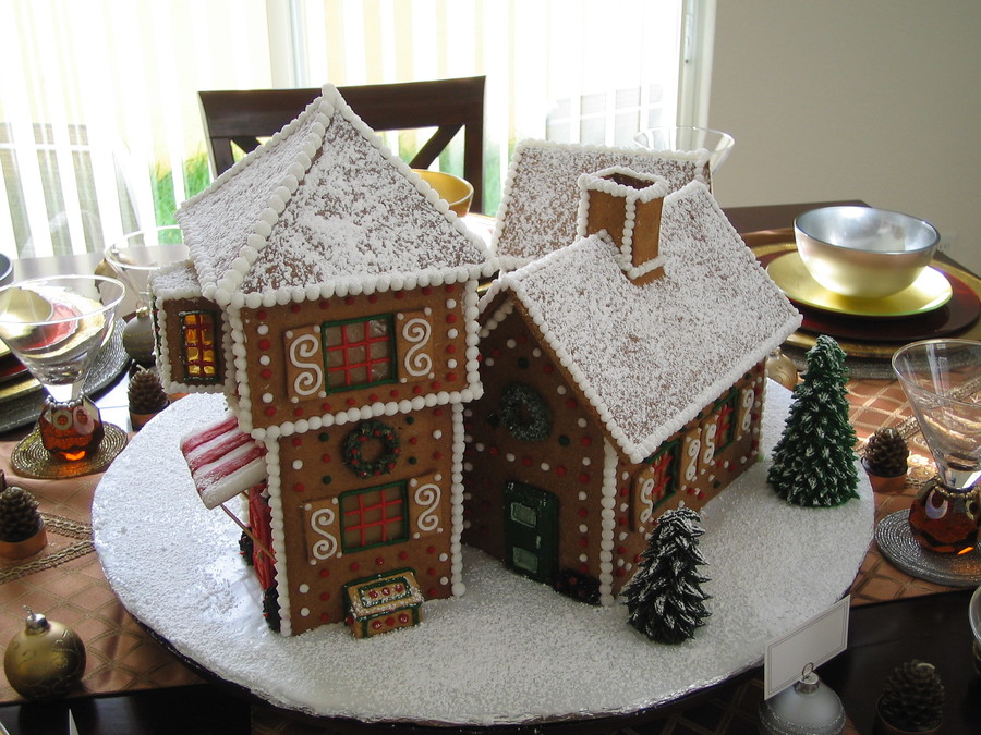 Santa's Village Gingerbread House - CakeCentral.com