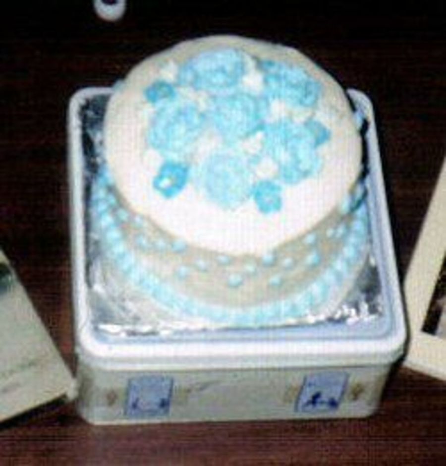 Sample Bridal Cake - CakeCentral.com