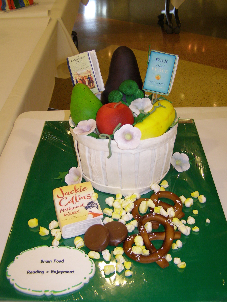 Library Cake - CakeCentral.com