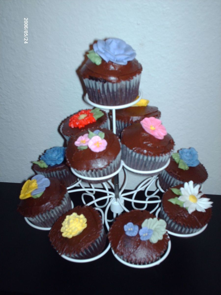 Cupcake Tree - CakeCentral.com