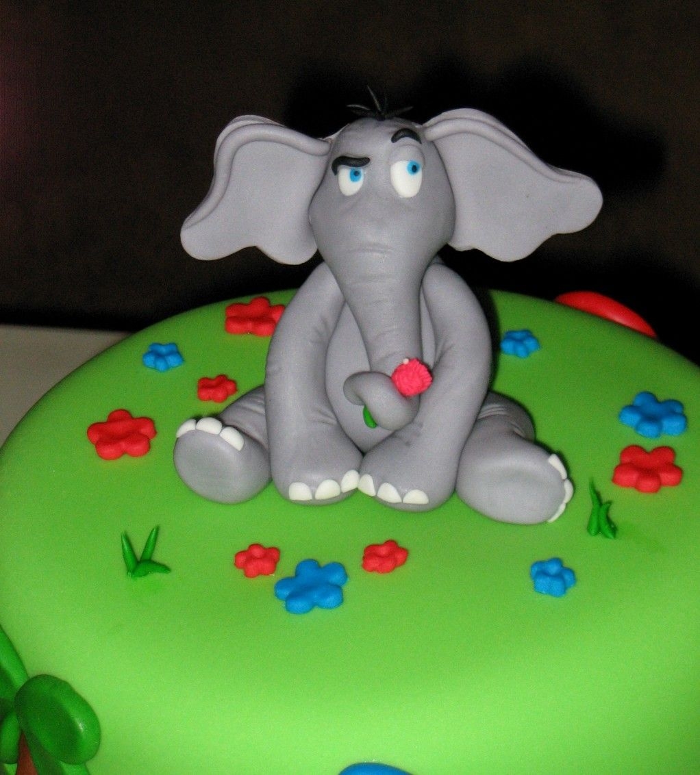 Horton Hears A Who! - CakeCentral.com