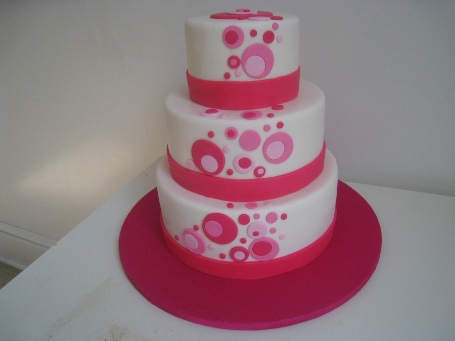 Circle Cake - CakeCentral.com