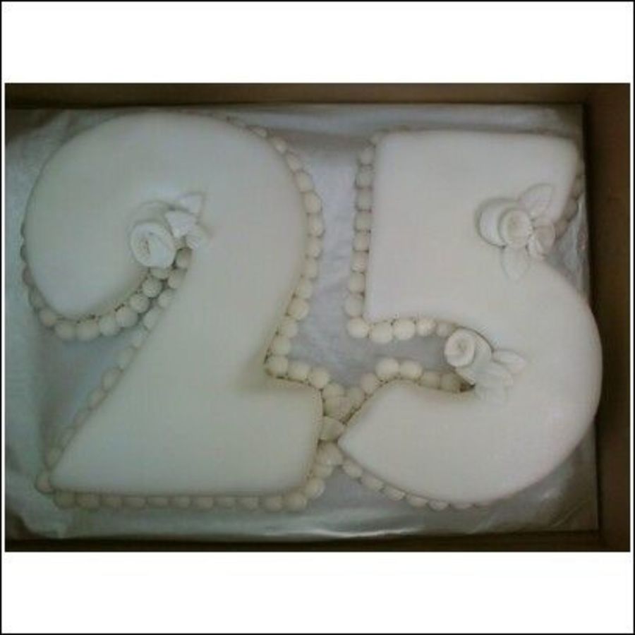 25 Birthday Cake - CakeCentral.com