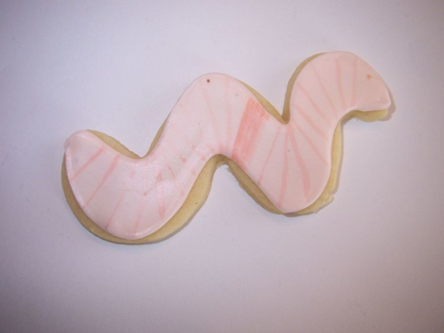 Earth Worm - CakeCentral.com