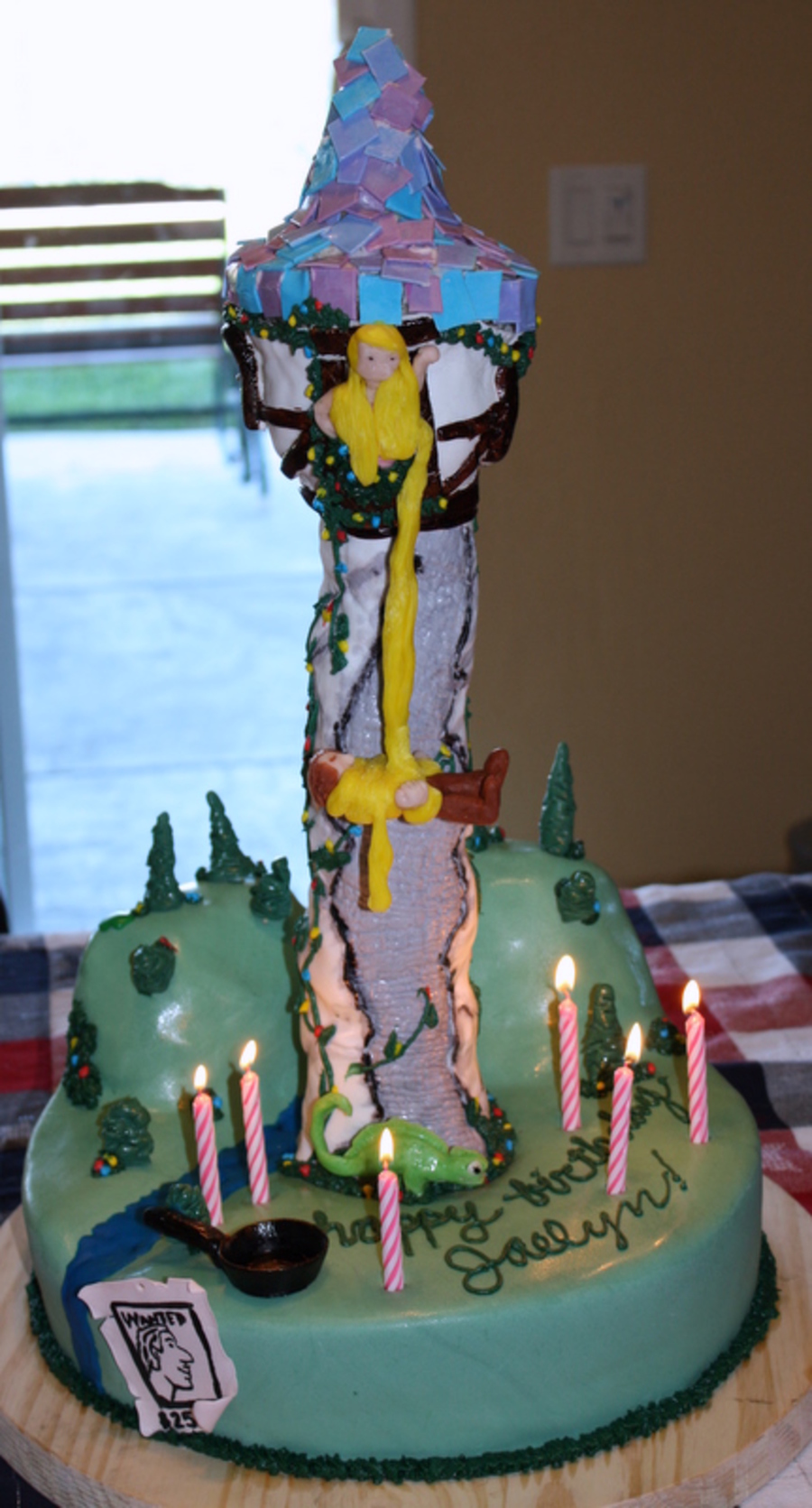 Tangled Cake - CakeCentral.com