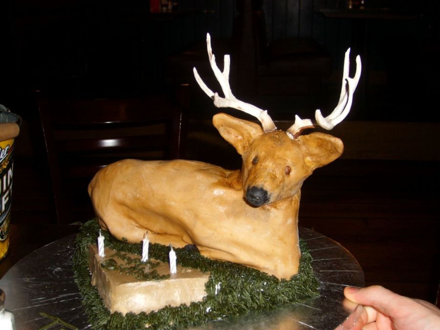 Deer - CakeCentral.com