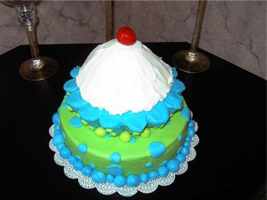 Zack's Cupcake - CakeCentral.com