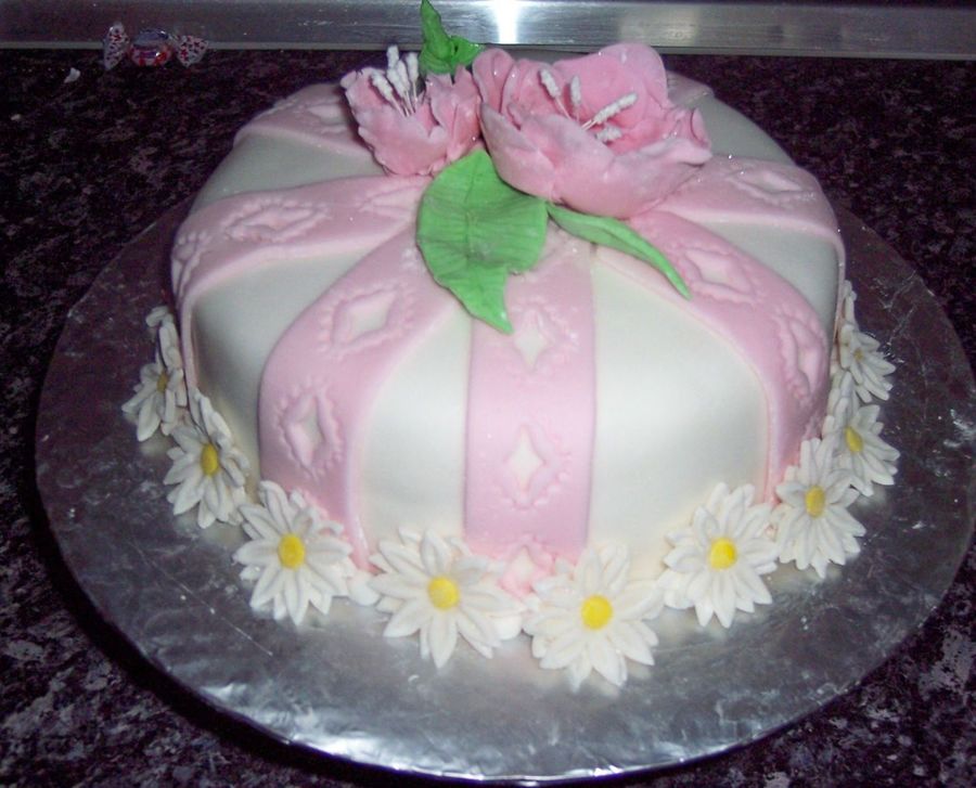 Fantasy Flower Cake - CakeCentral.com