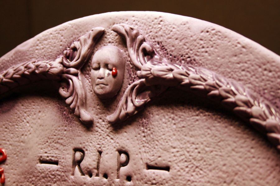 80's Zombie Hands From The Grave - CakeCentral.com