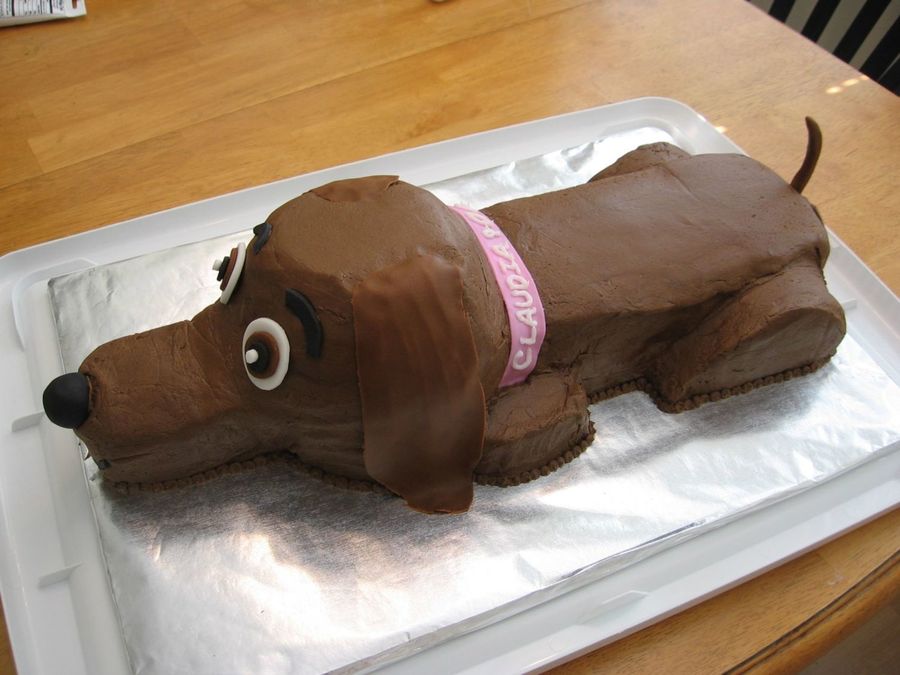 Weiner Dog Cake - CakeCentral.com