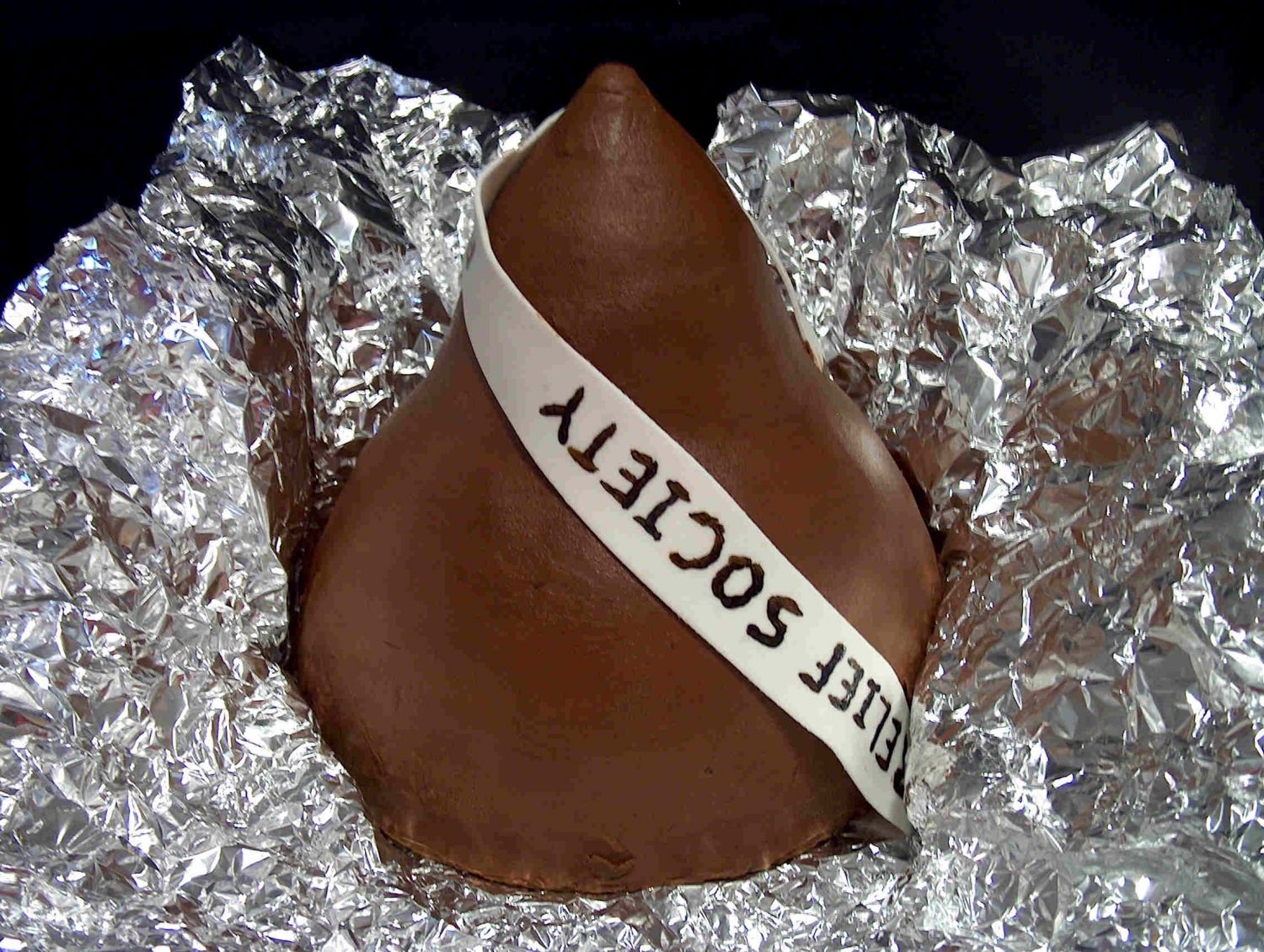 Hershey Kiss Cake - CakeCentral.com