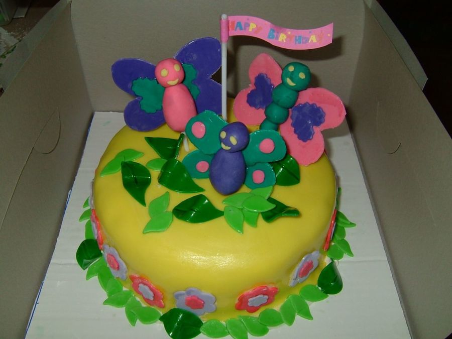 Butterfly Fondant Cake - CakeCentral.com