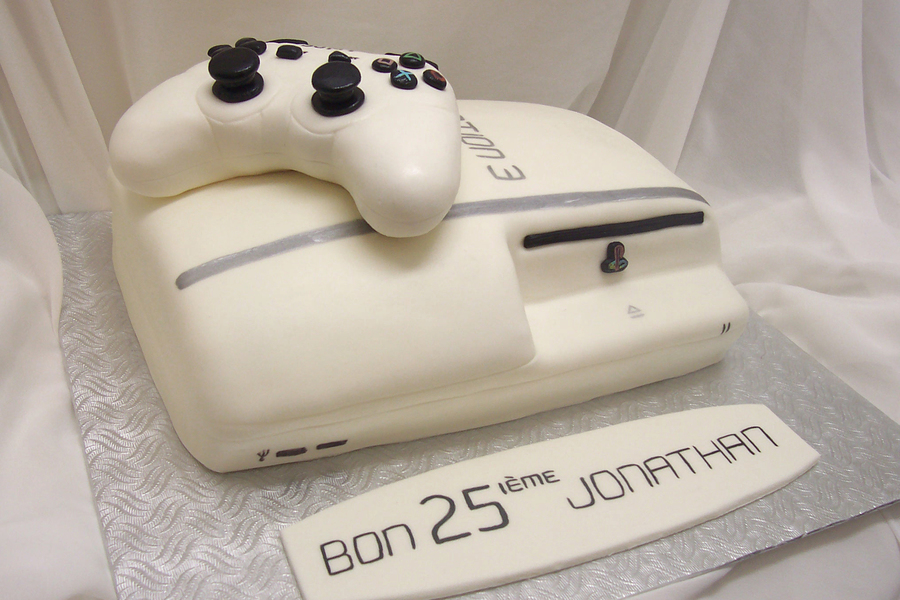 Ps3 Cake - CakeCentral.com