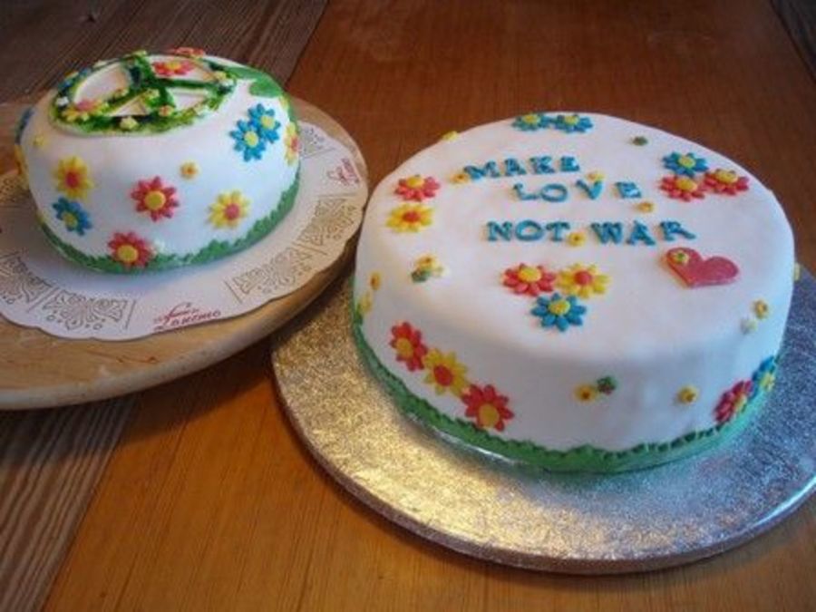 Flower Power Cake - CakeCentral.com