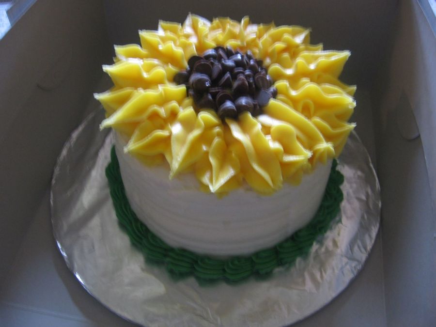 Sunflower - CakeCentral.com
