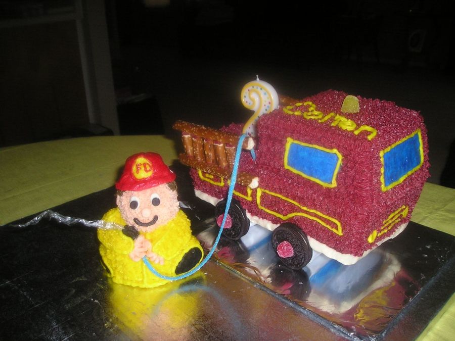 Fire Truck With Firefighter - CakeCentral.com