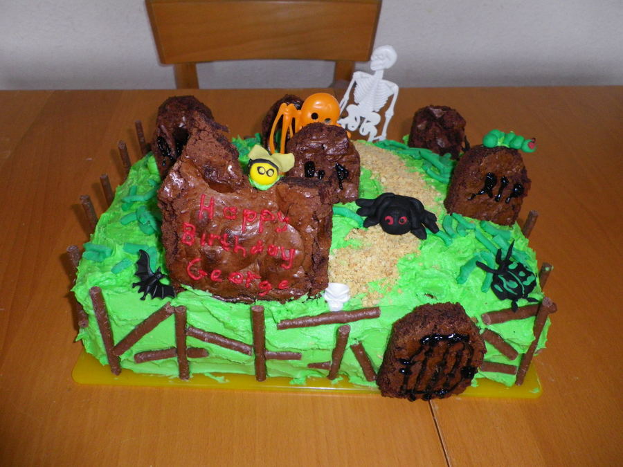 Graveyard Birthday Cake - CakeCentral.com