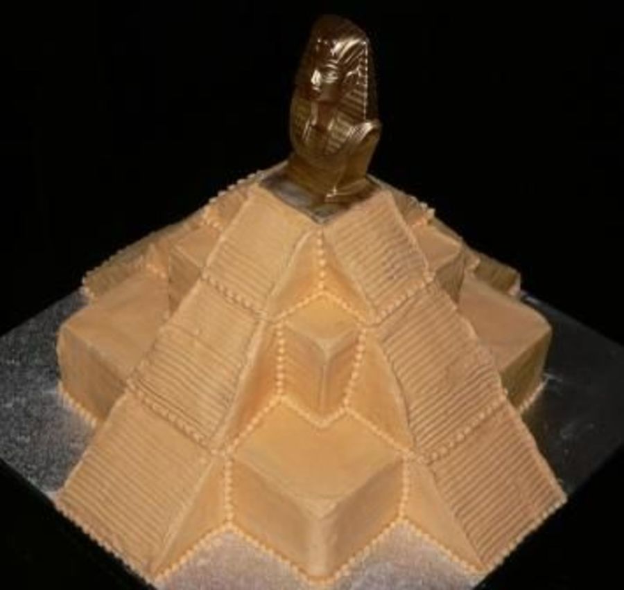 The Great Pyramid - CakeCentral.com