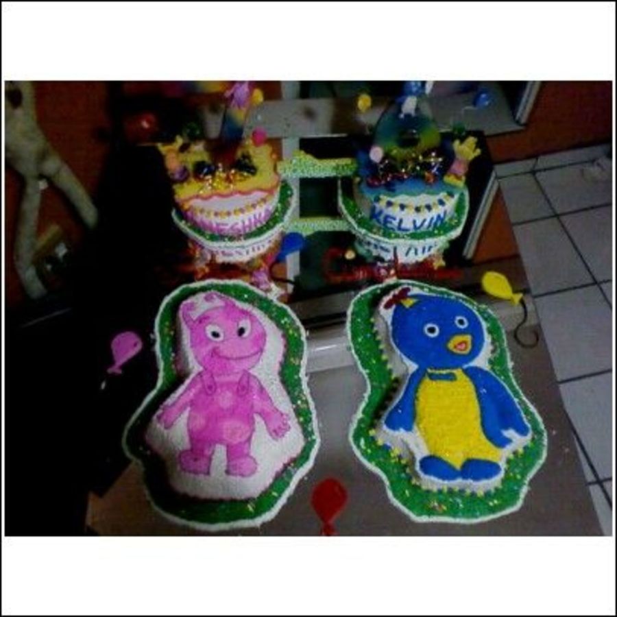 Backyardigans Pablo Y Uniqua - CakeCentral.com