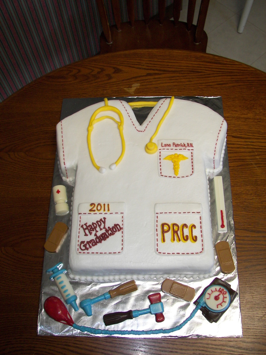Lane's Nursing Graduation - CakeCentral.com