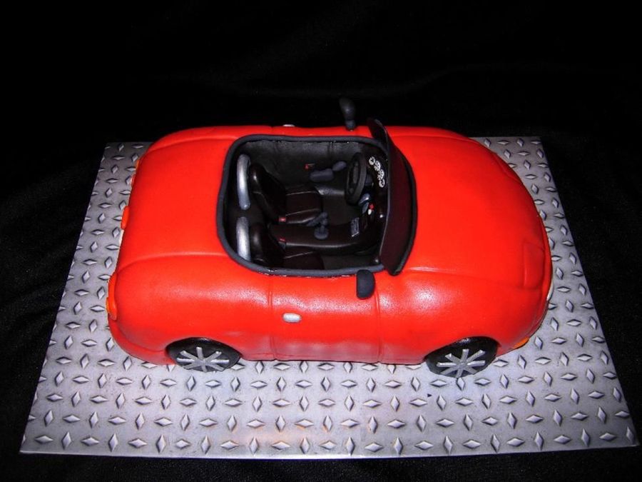 Convertible Miata - CakeCentral.com